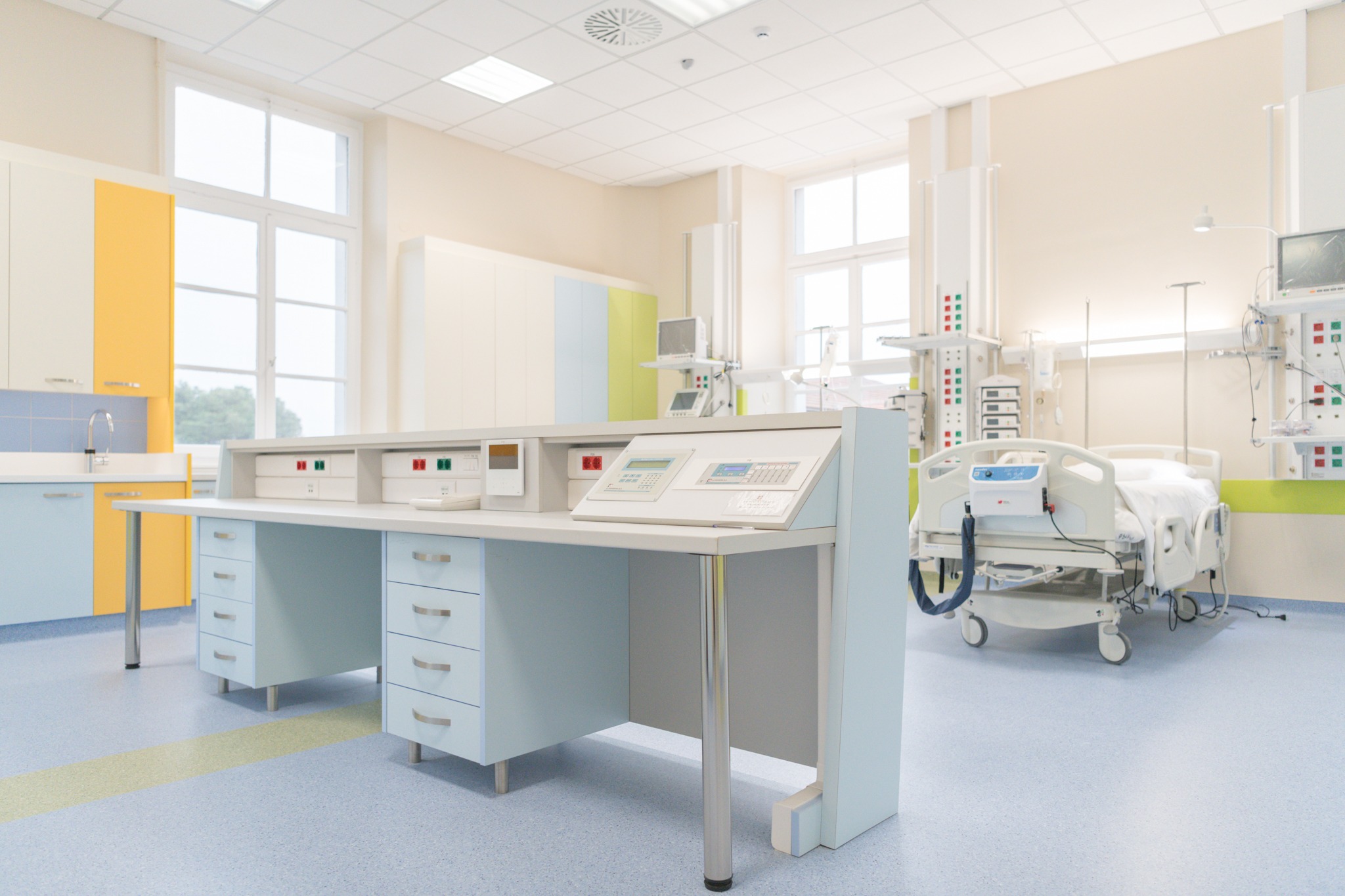 Renovation of ICU at "G. Gennimatas" and "Agios Dimitrios" General ...